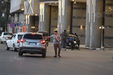 لحظة افطار الصائمين على كورنيش النيل صور