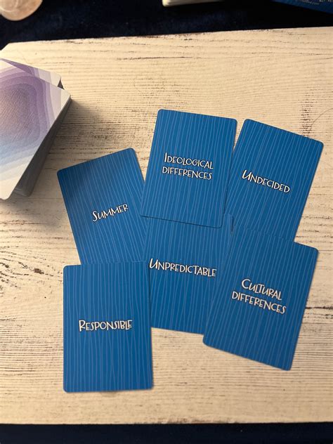 The Differences Between Oracle And Tarot Cards All Things Intuitive