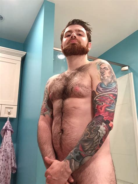 Tattooed Mikelhart Goes Completely Naked MrGays