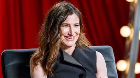 Hollywood News Kathryn Hahn Gets Candid About Her Life And Hollywood Fame Latestly