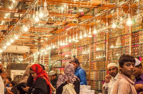 Laad Bazaar Andhra Pradesh Telangana Lad Bazaar A Kilometer Long Traditional Shopping Street