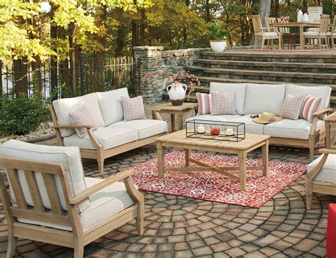 Signature Design By Ashley Clare View Outdoor Conversation Set Royal