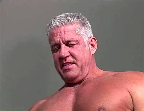 Derek Steel Photo 18