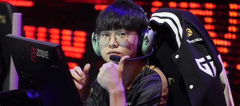 K1ng Exits T1 Vlr Gg