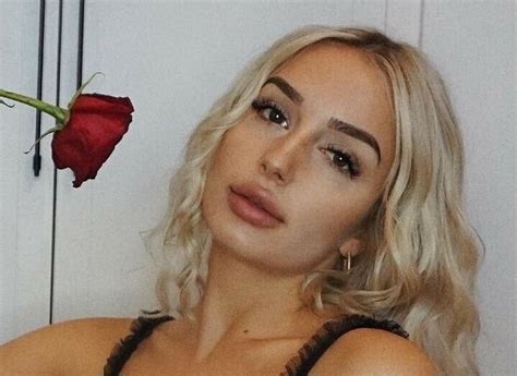 Milan Rose Nude Porn Pictures Xxx Photos Sex Images 4067261 Pictoa