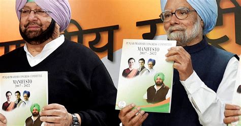 Manmohan Singh Releases Congress Punjab Manifesto