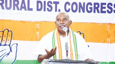 Bjp Mlc Vishwanath Appears At Congress Office Star Of Mysore