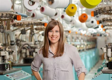 Bucking The Trend Zkanos Gina Locklear Carves Out An Organic Niche For Alabama Socks