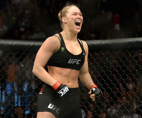 Ufc Champ Ronda Rouseys Biggest Fear Wardrobe Malfunctions Ibtimes