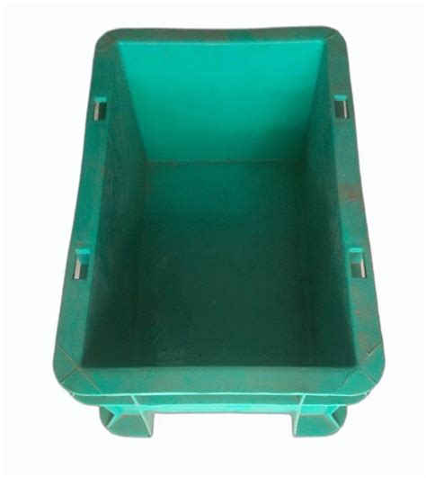 Green Plastic Bottle Crates Outer Dimension Lxwxh 300x200x120 Mm Capacity 20 L At ₹ 250