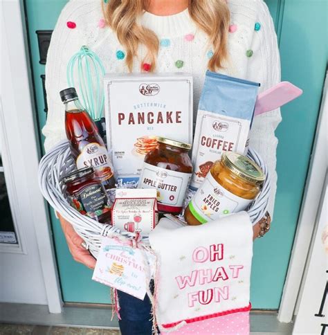Christmas Morning Breakfast T Basket With Free Printable Tag