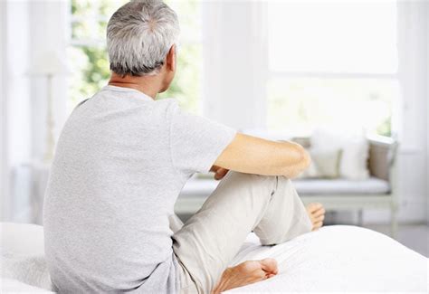 나이 들면서 아침잠 없어지는 이유