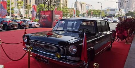 膨胀了！今天带大家看“顶级车”，全新红旗l5搜狐汽车搜狐网