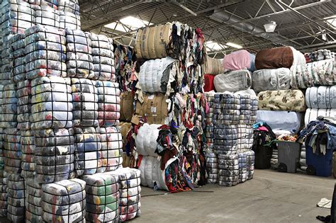 Second Hand Cloth Dealers Express Concern About Cedi Depreciation