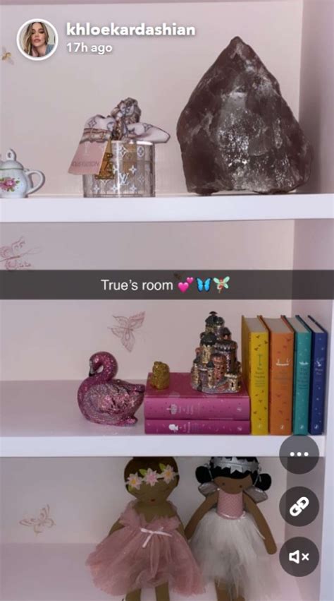 Khloe Kardashian Gives Rare Look At Daughter Trues All Pink Over The Top Bedroom Including Lit