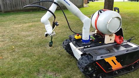 Weed Killing Robot Nvidia 开发者