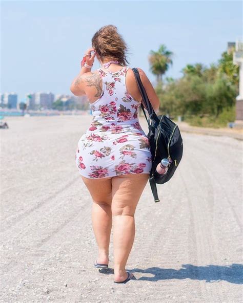 Voluptuous Thick Hips Women