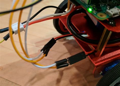 Simple Raspberrypi Based Autonomous Car