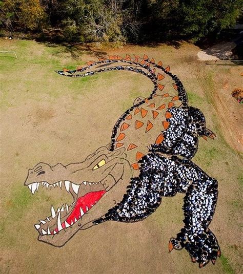 Daniel Dancers Art Of The Sky Amusing Planet