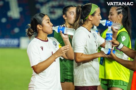 ជ័យជម្នះក្រុមជម្រើសជាតិបាល់ទាត់នារីកម្ពុជា លើប្រទេសហ្គាំ ១ ០ បានសាងជាប្រវត្តិសាស្ត្រថ្មី