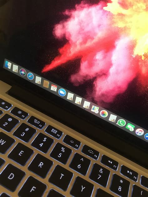 anyone know how to fix my icons r macos