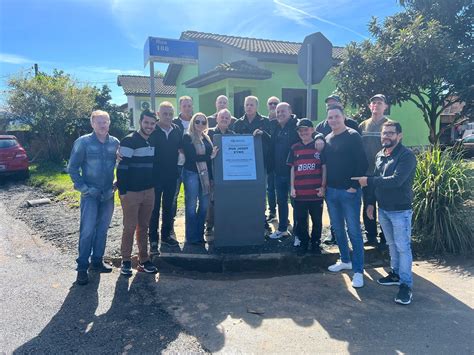 Governo De Forquilhinha Inaugura Pavimentação No Bairro Santa Clara