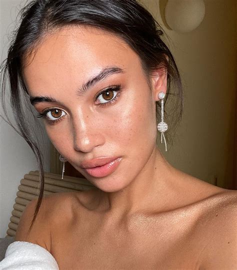 No Makeup Look