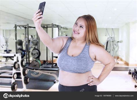 Fat Girlfriend Selfies