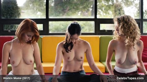 Dani Kind Nago Catherine Reitman I Juno Rinaldi Nago Topless