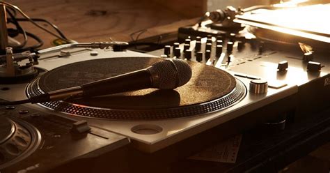 5 creative and legal sampling techniques for your music productions