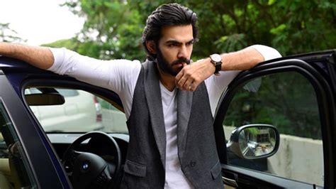 I Mostly Laze Around And Don T Even Take A Bath On A Sunday Karan V