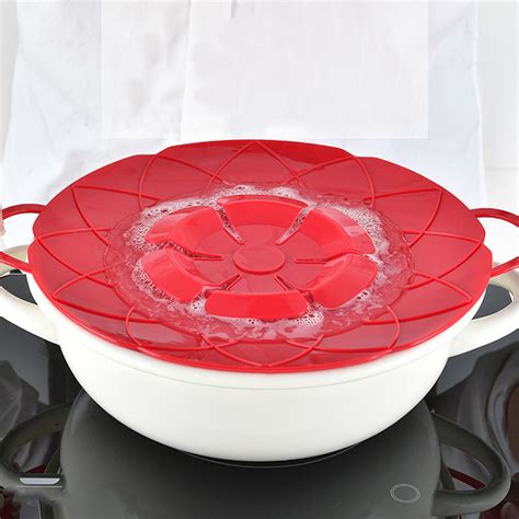 new arrival cookware accessory anti overflow silicone pan mat kitchenware and mat price