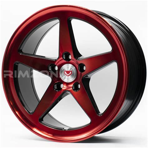 Литые диски В СТИЛЕ VOSSEN LC101 R17 8J 5x114 3 ET28 dia 73 1 55363145