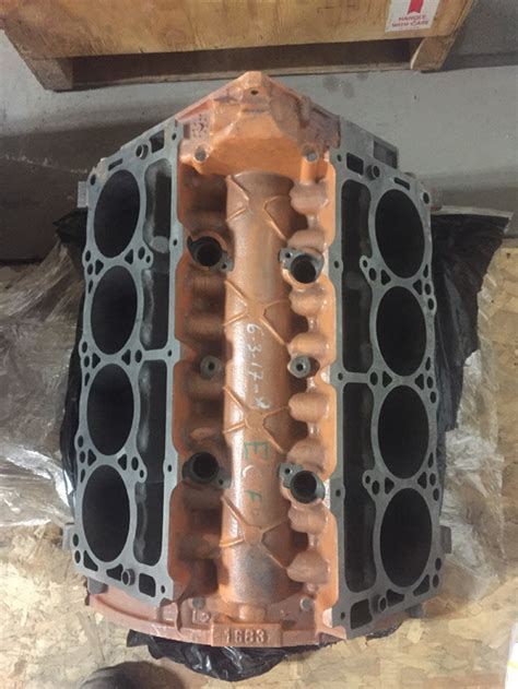 61 Hemi Cast Iron Engine Block