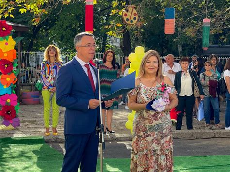 СУ Йордан Йовков гр Кърджали Галерия Първият учебен ден в СУ „Йордан Йовков“ 2022 2023