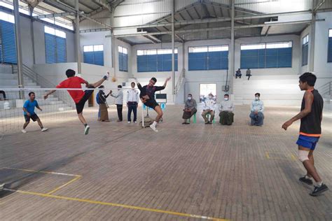 ငါန်းဇွန်မြို့မအားကစားကွင်း၌ ၇၄ နှစ်မြောက် လွတ်လပ်ရေးနေ့အထိမ်းအမှတ် အားကစားပြိုင်ပွဲများ ကျင