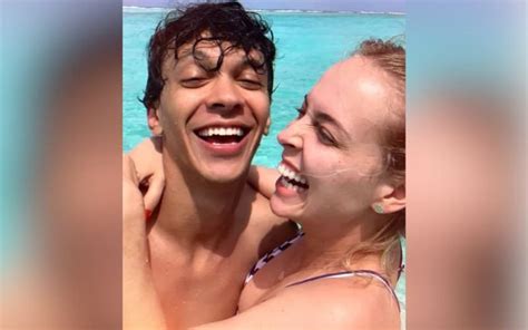 Tatá Estanieck Fala Sobre Divórcio De Júlio Cocielo Pela 1ª Vez Abc