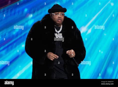 Rapper E 40 Performs During The Nfl Honors Award Show Thursday Feb 5