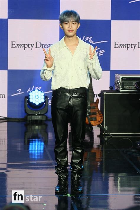 [포토] 김재환 달달한 양손 브이 헉스