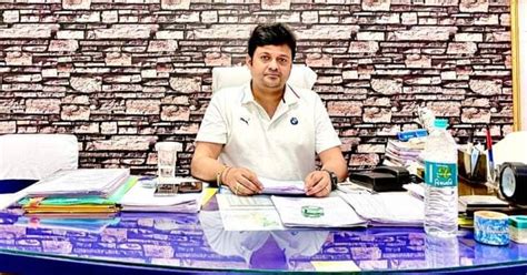 চাকরি বিক্রির পাশাপাশি ট্রান্সফার পোস্টিংয়েও মোটা অঙ্ক থাকত‘রেট