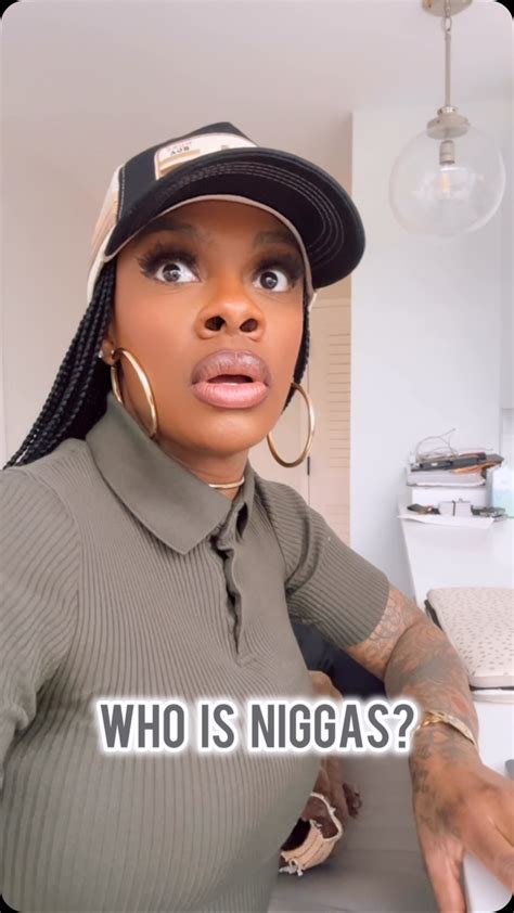 jess hilarious black e l s a ️ gown made by cailaabdul 🤩 makeup by krismasluxurylashes