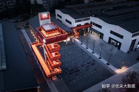 HDA南京红了感受光影交织的城市展览新空间 知乎