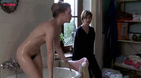 Nude Video Celebs Sandrine Kiberlain Nude Tout Va Bien On Sen Va