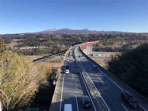 赤魔道士みっちい on Twitter 関越道片品川橋と赤城山もう上り線は渋滞が始まってる https t co