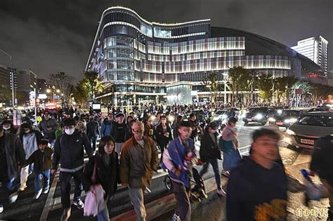 大巨蛋亞錦賽17萬人離場 北捷25分鐘疏散完畢 自由電子報 Line Today