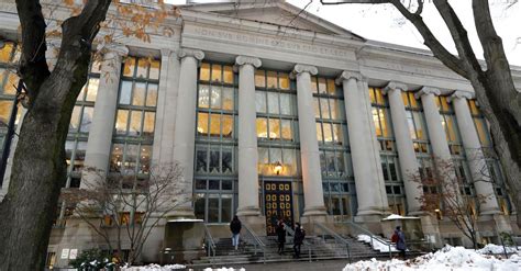 Yale And Harvard Law Schools Abandon Us News College Rankings Flipboard