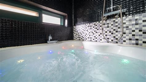 춘천 비샵 스파펜션