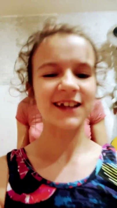 С мамой Youtube