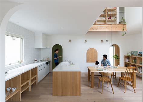 Alts Design Office Creates Comfy Outsu House In Japan