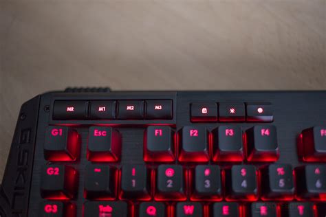 Review G Skill Ripjaws KM780 RGB Keyboard MX Cherry Blue Switch ทสดความไฮเอนดในราคา 6 xxx